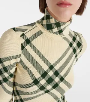 Burberry Check Turtleneck Sweater - White