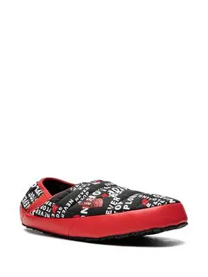 The North Face Thermoball Traction V Mules - Black