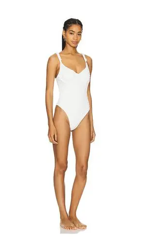 Lpa Viola One Piece