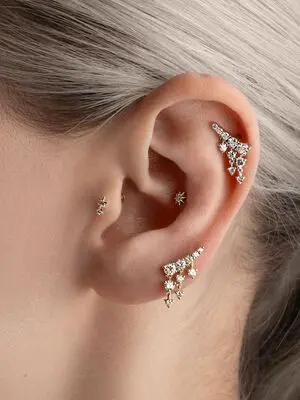 LARK & BERRY 14kt Yellow Royal Heiress Diamond Stud Earring