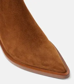 GIANVITO ROSSI Wylie Suede Ankle Boots - Brown