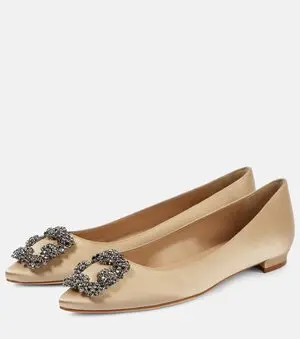 Manolo Blahnik Hangisiflat 70 Embellished Satin Ballet Flats - Beige