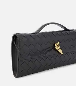 Bottega Veneta Andiamo Intrecciato Leather Clutch - Black