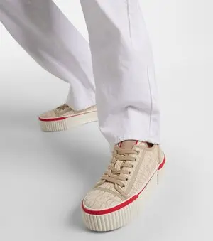CHRISTIAN LOUBOUTIN Platform Sneakers - Beige