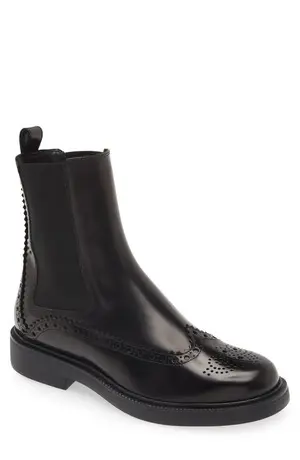 TOD'S Wingtip Chelsea Boots
