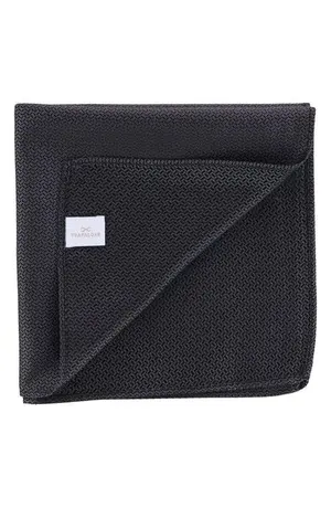 Trafalgar The Monte Bello Interlocked Silk Pocket Square - Black