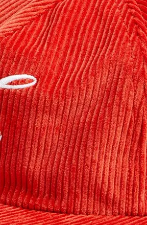 ELWOOD Corduroy Snapback Baseball Cap