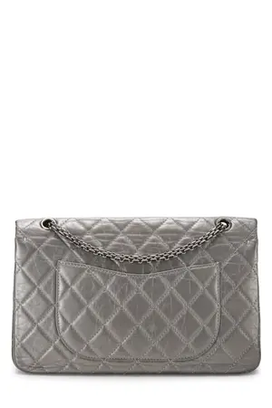 Chanel Quilted Calfskin 2.55 Reissue Flap 227