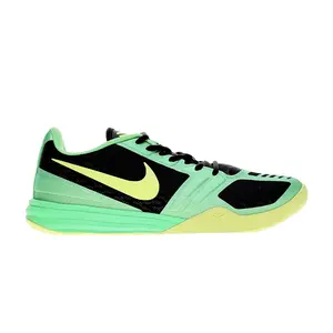 Nike Athletic Sneakers - Green