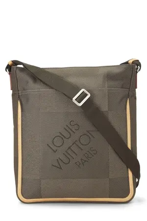 LOUIS VUITTON Companion Messenger Bag