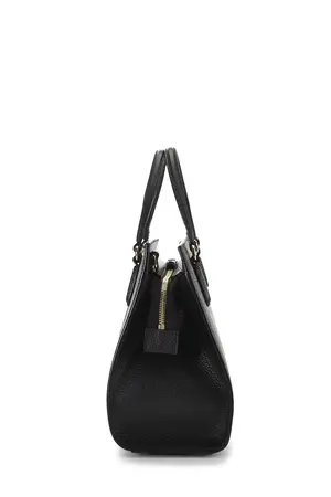 Gucci Grained Leather Soho Handbag
