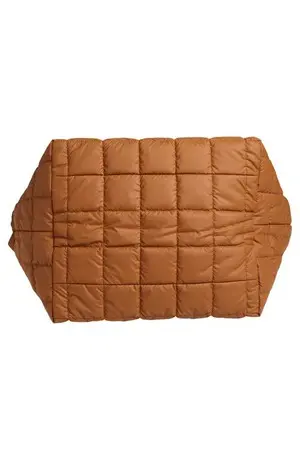 VEECOLLECTIVE Porter Water Repellent Quilted Weekend Bag - Cognac