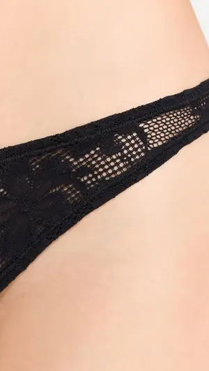 FLEUR DU MAL Le Stretch Lace Cheeky Panties