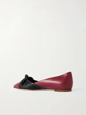 Manolo Blahnik Terkaflat Bow-embellished Leather Flats
