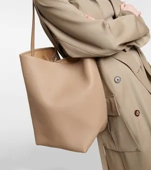 THE ROW Park Large Leather Tote Bag - Beige