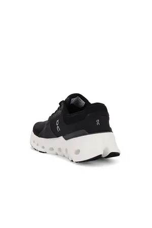 On Cloudrunner 2 Sneakers