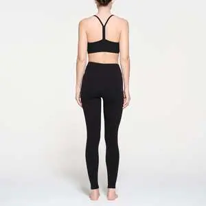 SKIMS High Waisted Banded Legging | Black | | Outdoor - Onyx