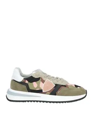 Alexander Smith Low Top Sneakers For Women