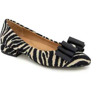Gentle Souls By Kenneth Cole Atlas Pump - Natural Zebra