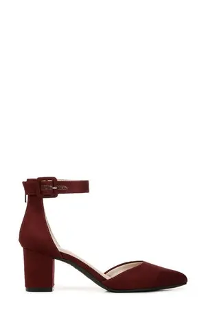 LIFESTRIDE Admire Pointed Toe Pumps