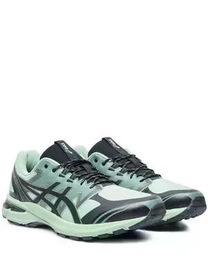 Asics Gel-terrain Sneakers