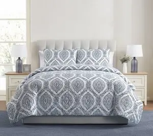 VCNY HOME Sea Damask 3pc Coastal Quilt Set, Kin G - One-color