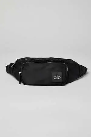 Alo Yoga Explorer Fanny Pack - Black | Editorialist