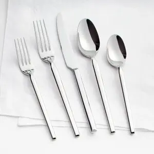 Crate & Barrel Sylvie 20-piece Mirror Flatware Set - N/a