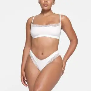 SKIMS Cotton Lace Scoop Bralette