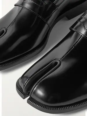 MAISON MARGIELA Tabi Glossed-leather Loafers
