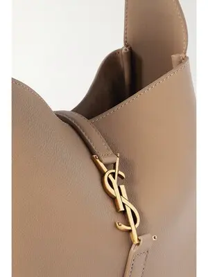 Saint Laurent Le 5 À 7 Supple Small Shoulder Bag - Neutrals