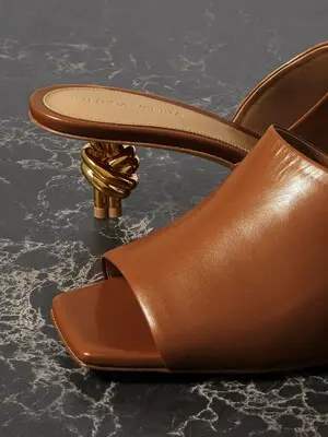 Bottega Veneta Knot Leather Mules - Brown
