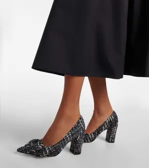 GIANVITO ROSSI Bouclé Pumps