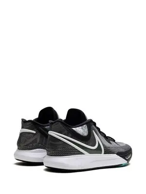 Nike Kyrie 8 Sneakers