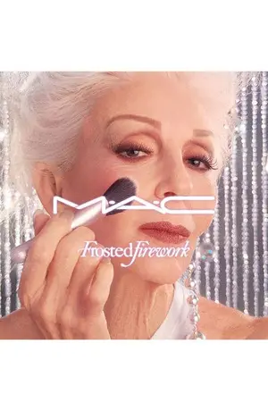 MAC COSMETICS Sparkler Starter Brush Kit