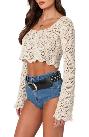 EDIKTED Tessie Long Sleeve Crochet Top