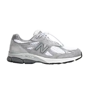 NEW BALANCE Ultraolive X 990v3 Sneakers - Grey