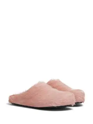 Marni Long Hair Calfskin Fussbett Sabots - Pink