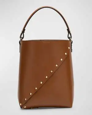 Valentino Garavani Valentino Garavani Rockstud Leather Bucket Bag - Tobacco