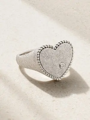 Yvonne Léon Chevalière Coeur Pailletee 9-karat White Diamond Ring - Gold