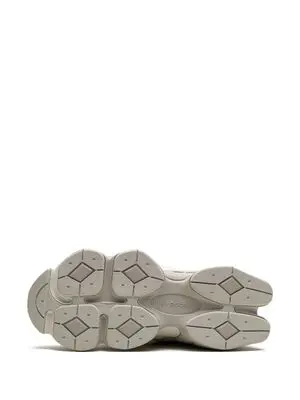 NEW BALANCE 9060 Sneakers - Neutrals