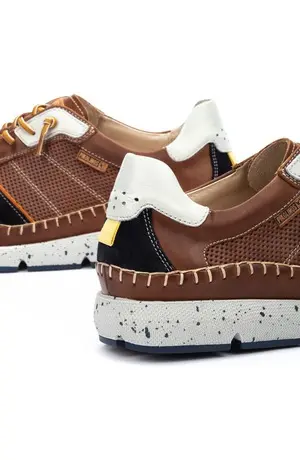Pikolinos Fuencarral Leather Sneakers - Cuero
