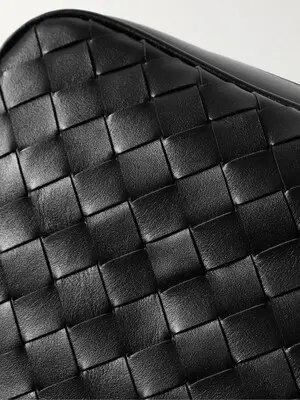 Bottega Veneta Intrecciato Leather Messenger Bag - Black