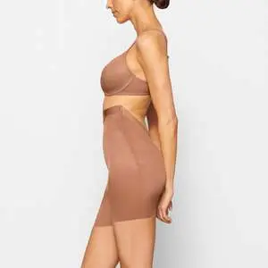 Skims Simply Bare Low Back Short - Sienna | Editorialist