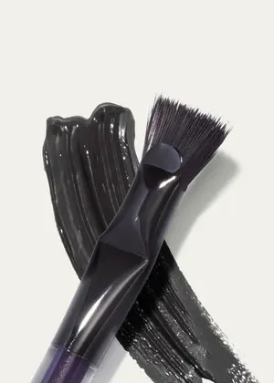 KEVYN AUCOIN Angled Fan Mascara Brush