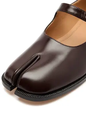 MAISON MARGIELA Tabi Leather Mary Jane Flats - Brown
