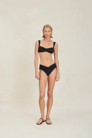 Devon Windsor Amari Bottom - Blue / Navy