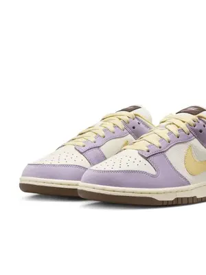 Nike Dunk Low Premium Sneakers - Purple