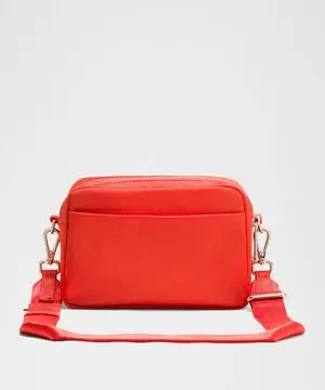 Lululemon Everywhere Crossbody Bag 2l - Light Vermilion/silver