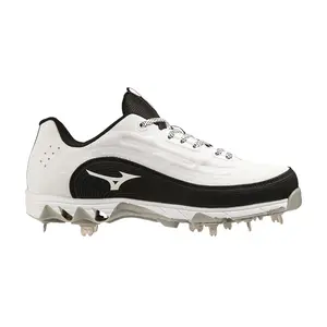 Mizuno 9-spike Low Athletic Sneakers